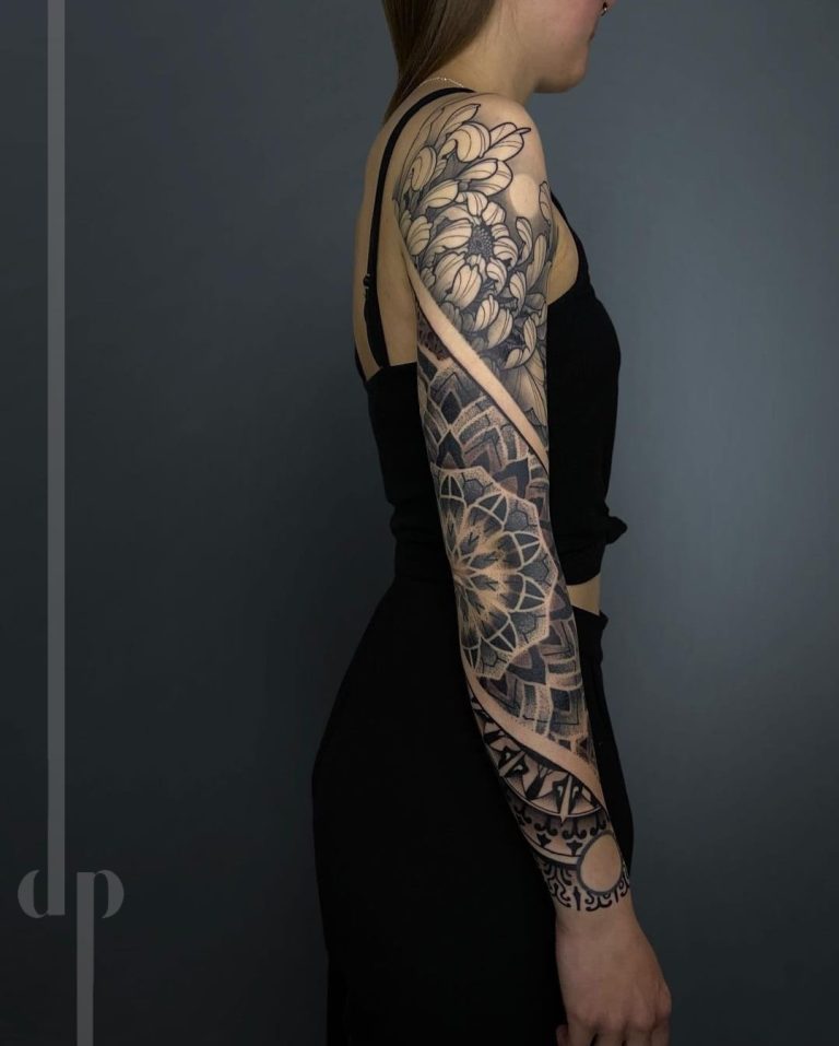 MAXIMUS - Different Pulses Art & Tattoo